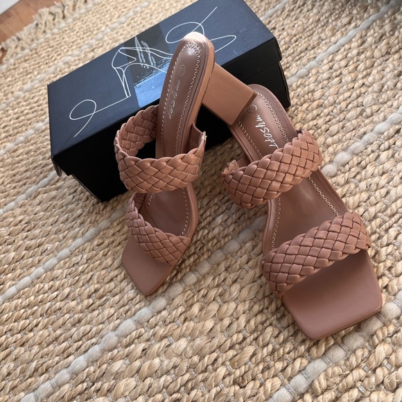 Shoes | Nwt Braided Neutral Blockheel Mule Sandal W Square Toe | Poshmark